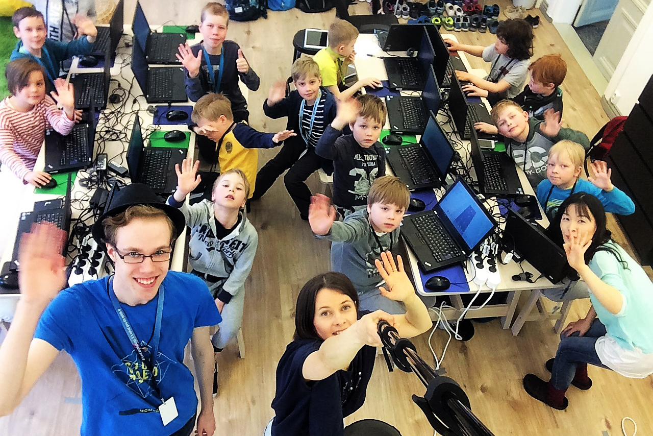 Code School Finland y Robotix, nuevos aliados de Knotion - KN·NEWS.